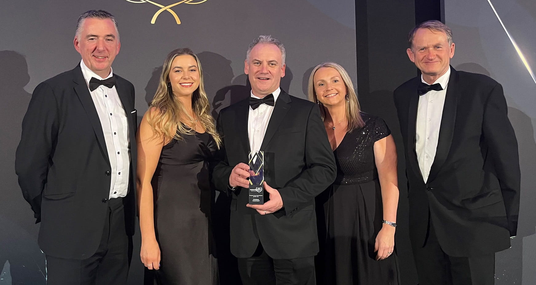 Homepage | Universal Investment